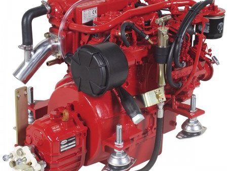 Small engines 10hp to 45hp - DD Marine Services